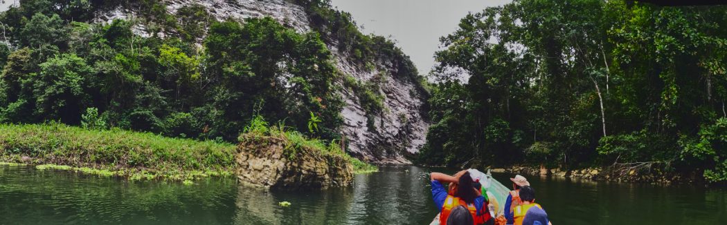 Un lago y sus secretos: Las Cuevas del Bayano | Juan Lee